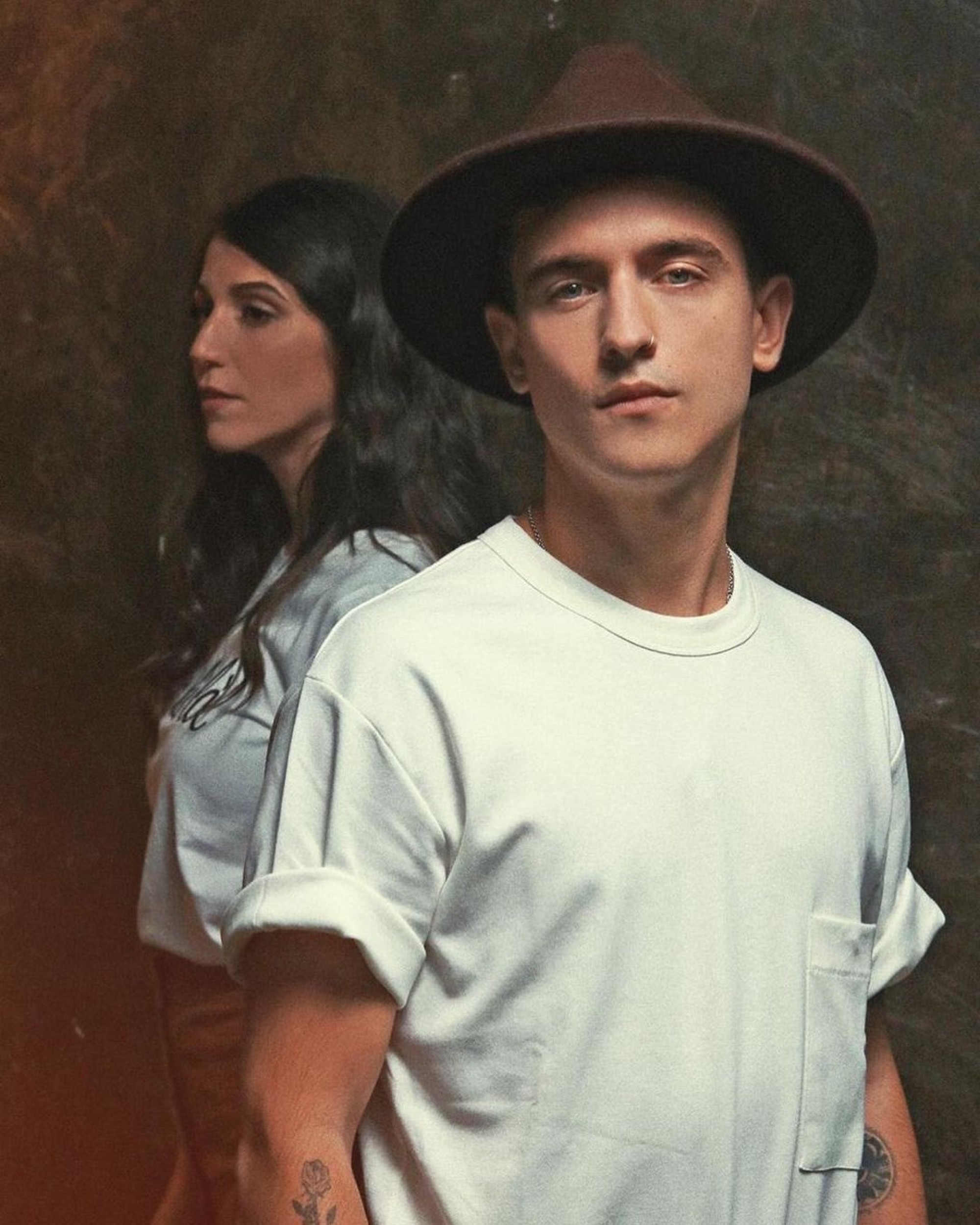 Escucha Quiéreme, la nueva y emotiva canción de Manel Navarro junto a ...