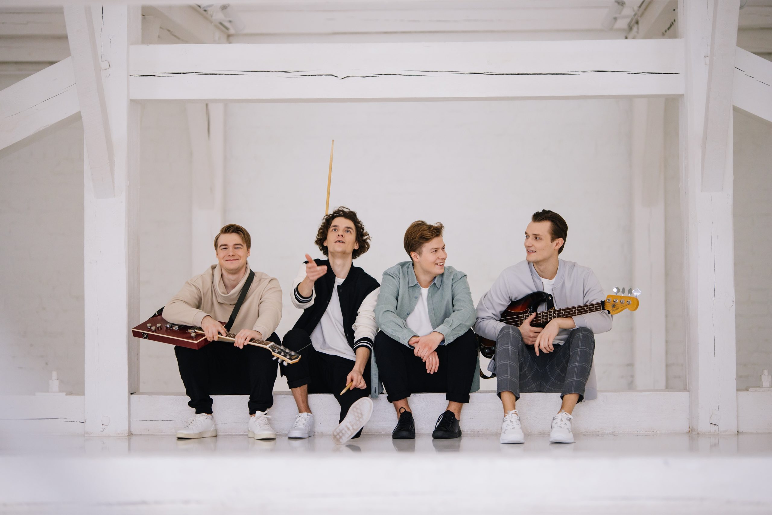 Sudden Lights sorprende con una nueva versión acústica de Aijā ...