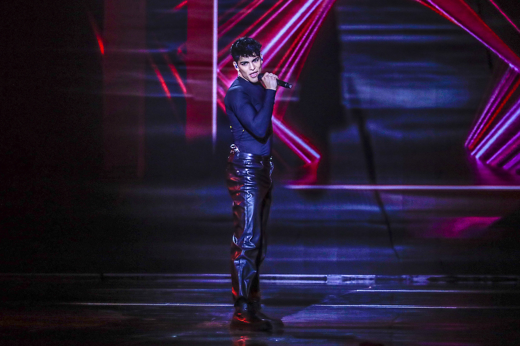 Aritz nos invita a un Mojito en su nuevo single - eurovision-spain.com