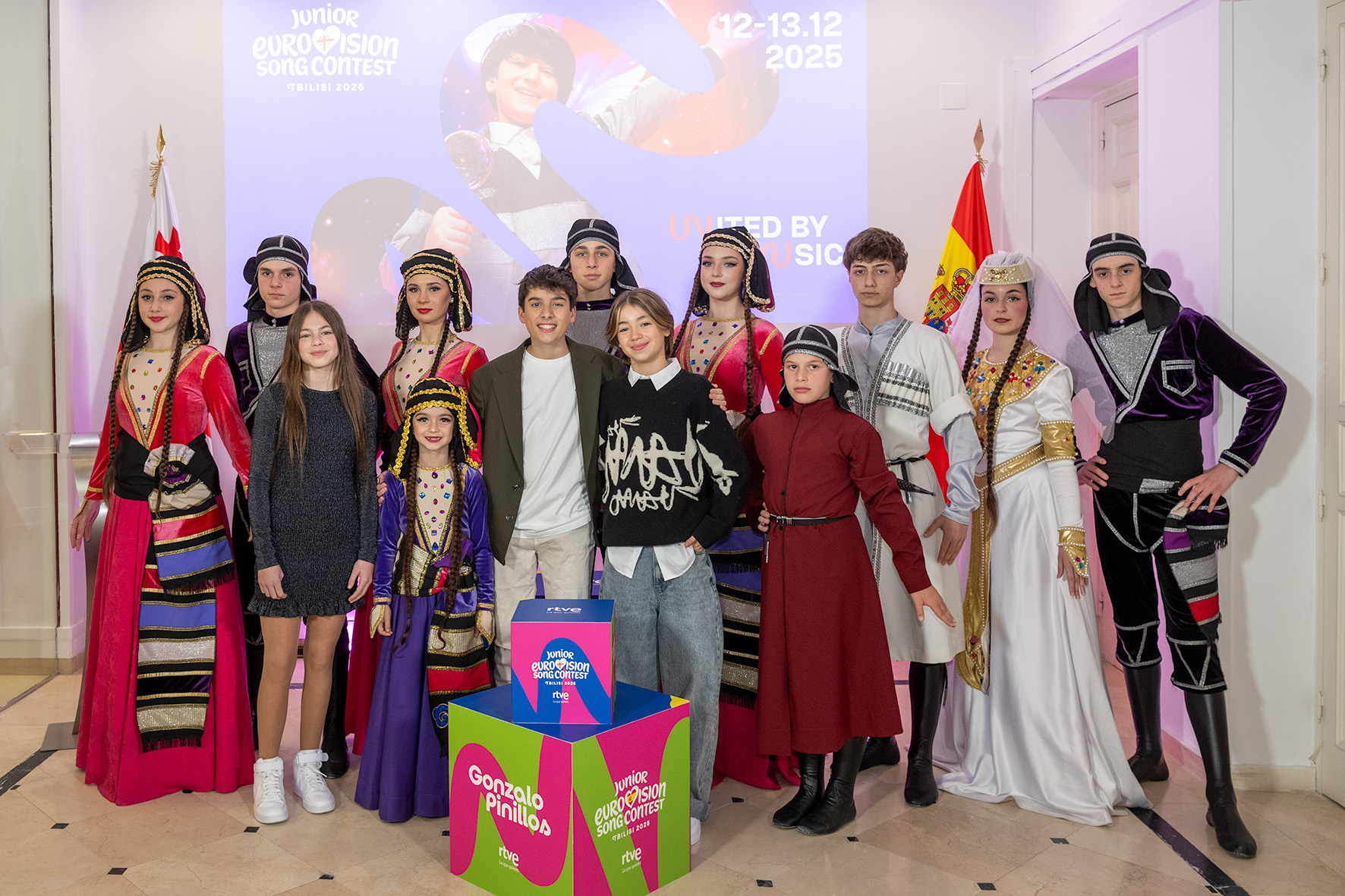 Álex y Daniela serán nuestros bailarines en Eurovisión Junior 2025